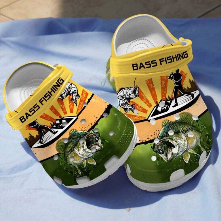 Man And Bass Fishing Crocs Shoes clogs Gifts For Men Father Brother Son ...